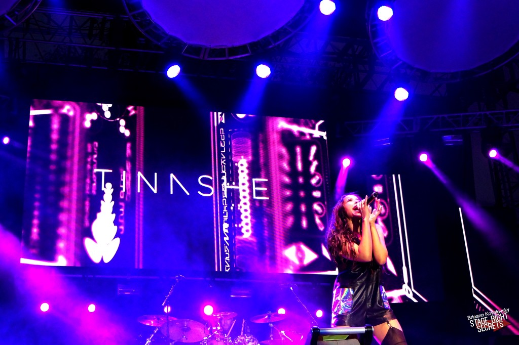 Tinashe Gallery - Stage Right Secrets