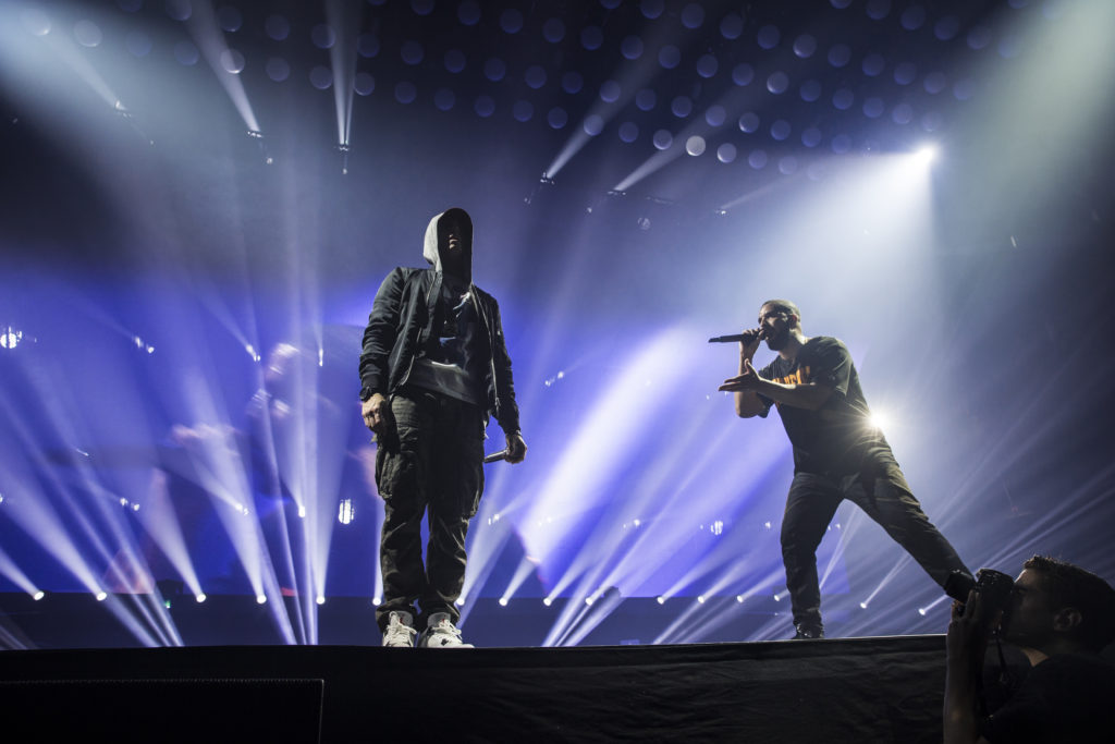 Eminem and Drake Perform 'Forever' - Stage Right Secrets