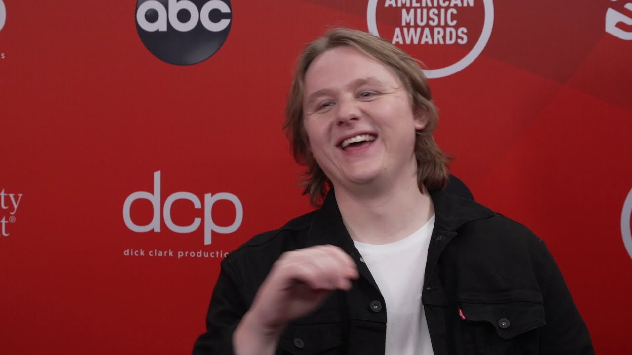 Lewis Capaldi Interview at the 2020 American Music Awards