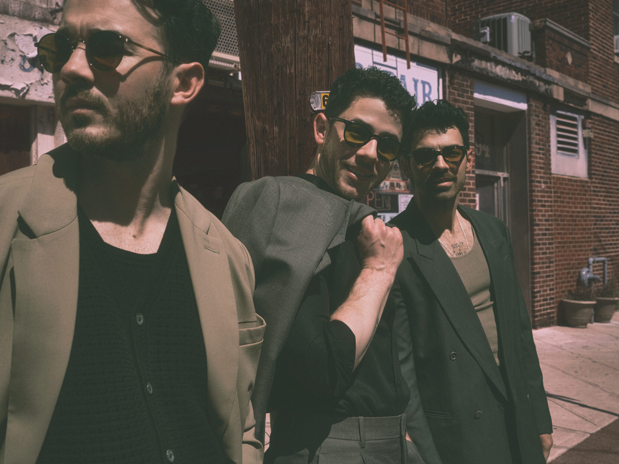 Jonas Brothers Setlist: Greetings From Your Hometown Tour